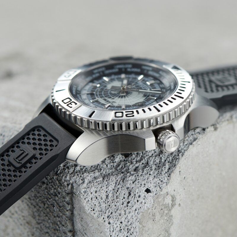 OBLVLO World Time Diving Sports Silver Bezel Automatic Military Dive ...